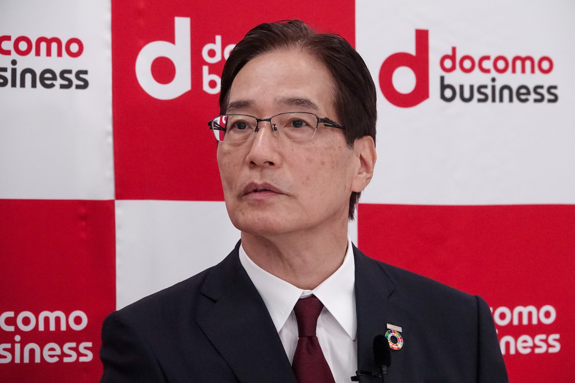 ドコモによる子会社化で何が変わった？ NTT Com丸岡社長との一問一答 - ケータイ Watch