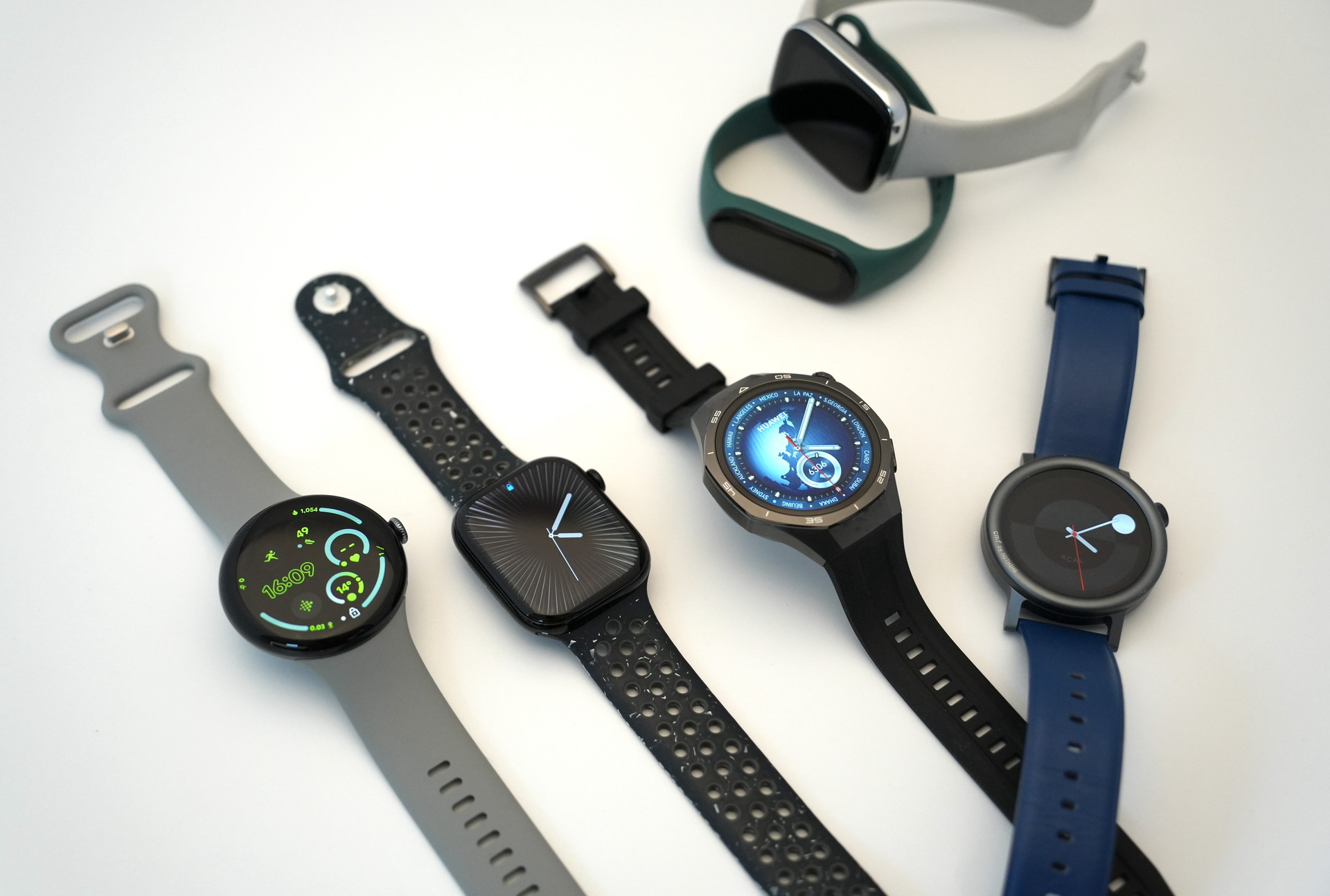 [初心者の方におくる、スマートウォッチを選ぶときに確認したい10のこと] - ケータイ Watch